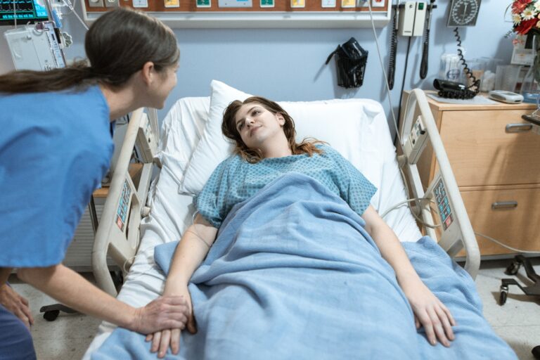 7 Ways Nurses Can Provide Emotional Support to Their Patients - Culture ...